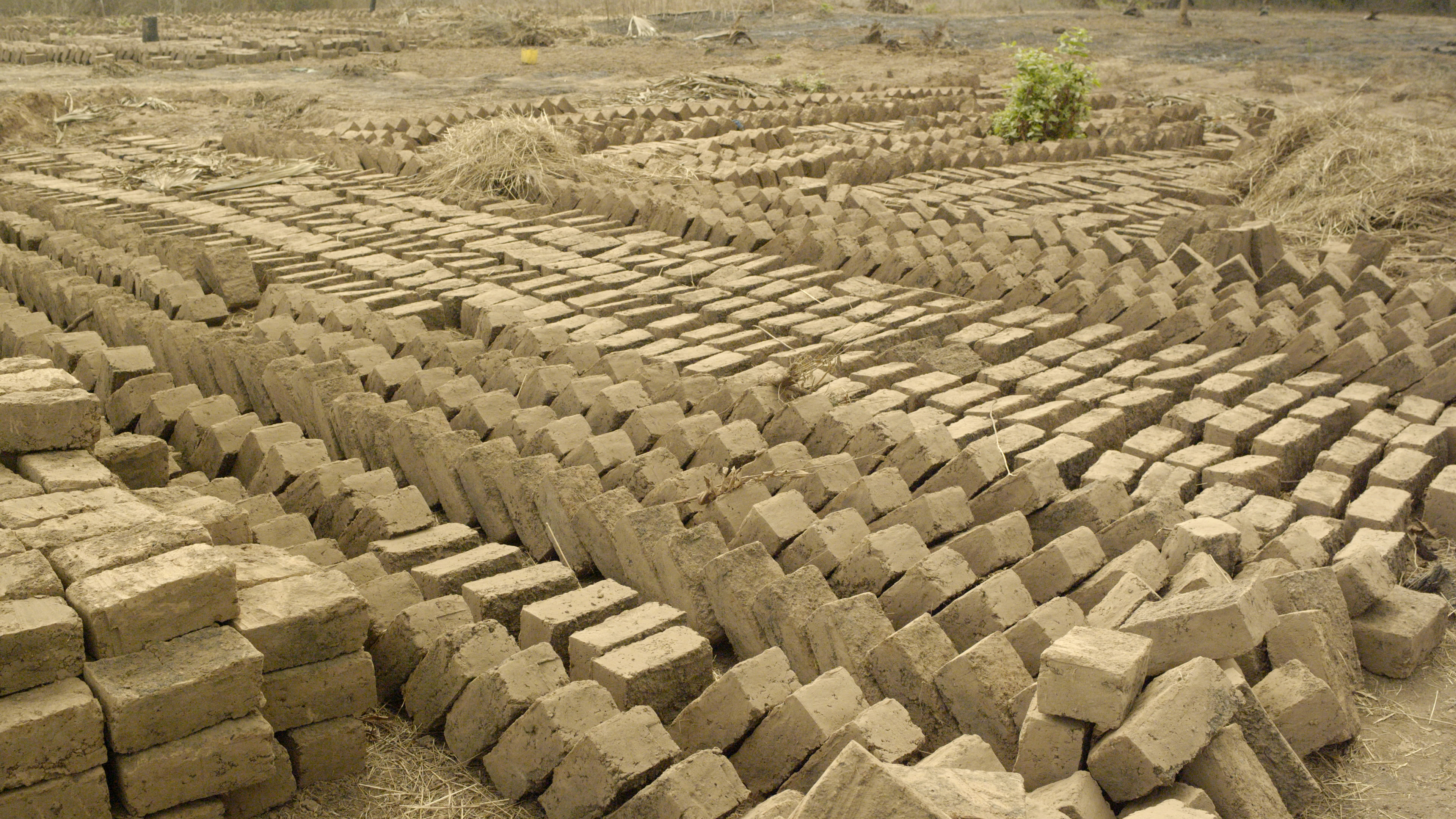 Workshop – Making Adobe Bricks 4. bis 5. Juli 2025, Berlin – In ...